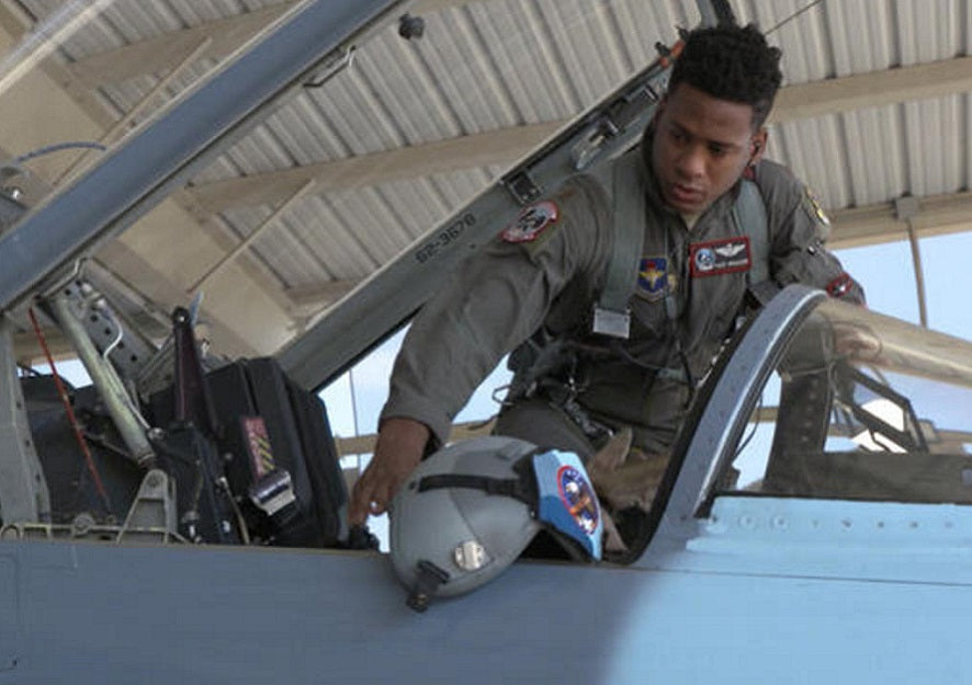 Feature News: Black Stealth Fighter Pilot Says He Quit U.S. Air Force ...